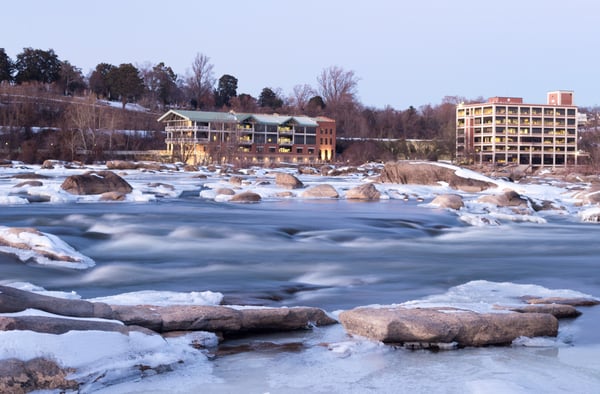 Let's See Those Photos of Your Favorite Places This Month!